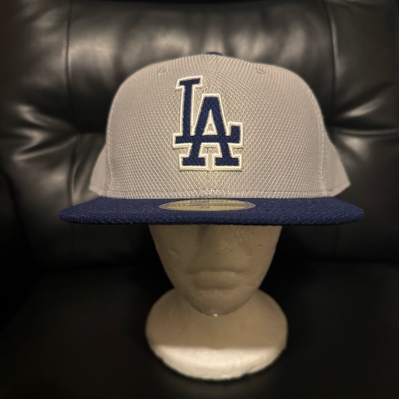 New Era | Accessories | New Era Gray 59fifty Cap Size 8 La Dodgers ...